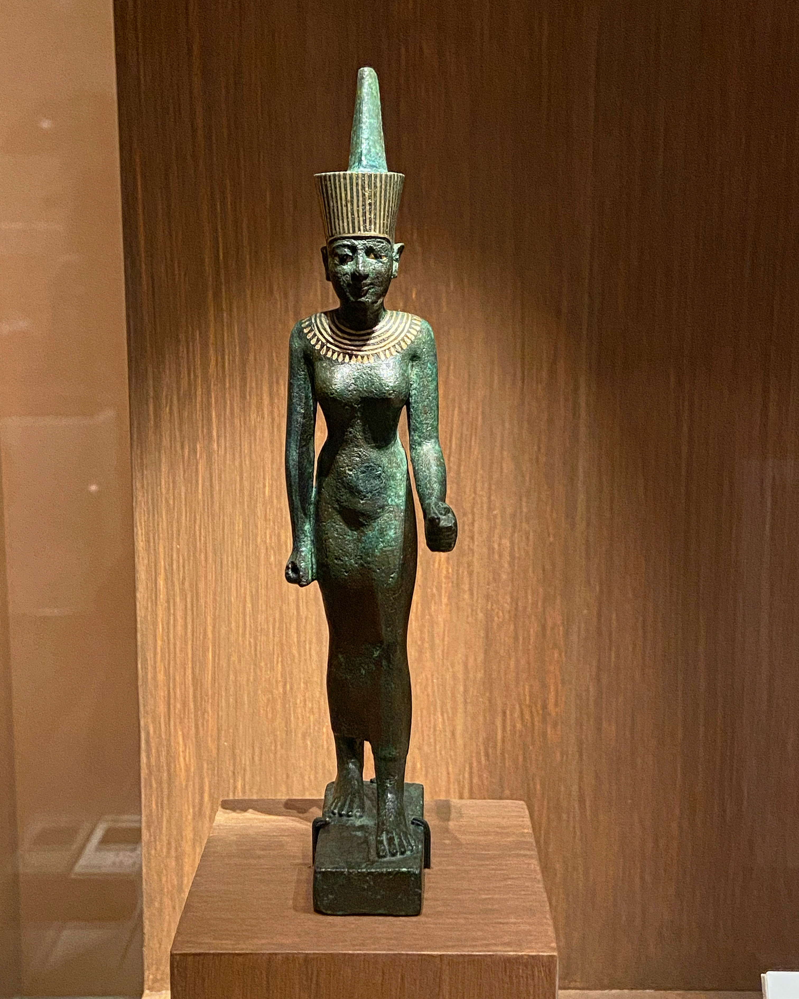 Bronze Statue of the Goddess Neith - Ancient Egypt Blog
