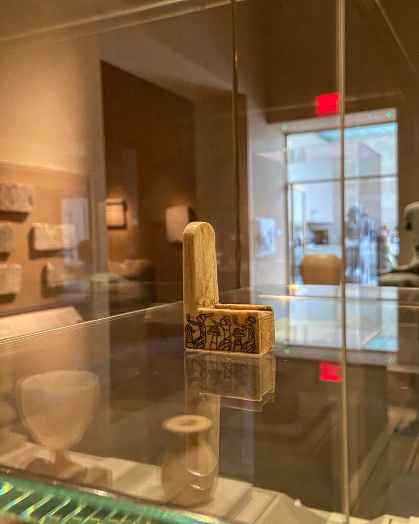 Small Ivory Chair of Akhenaten - Ancient Egypt Blog
